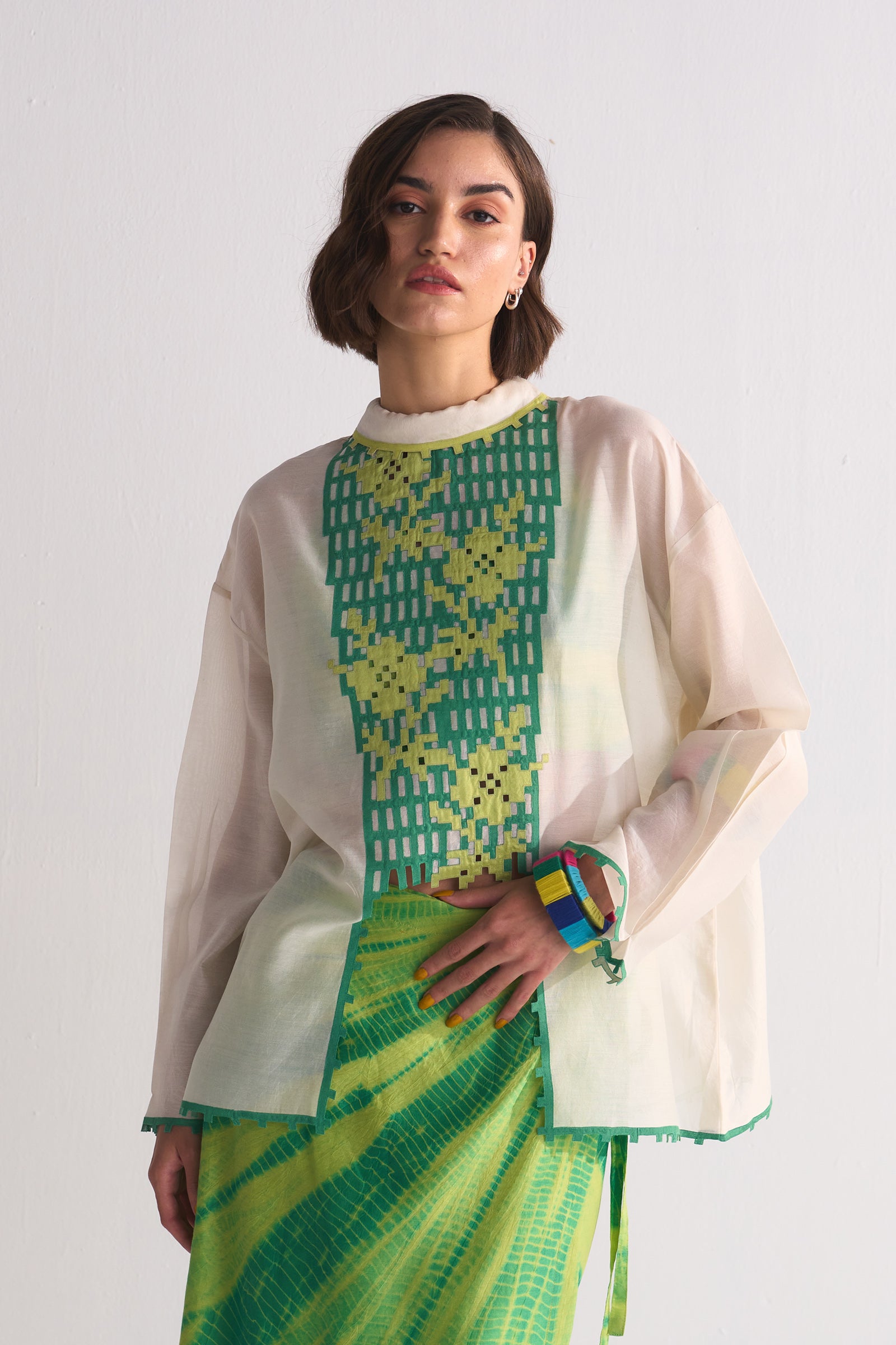 YOKE CUTWORK REVERSE COLLAR SHIRT – ikaibyraginiahuja.com